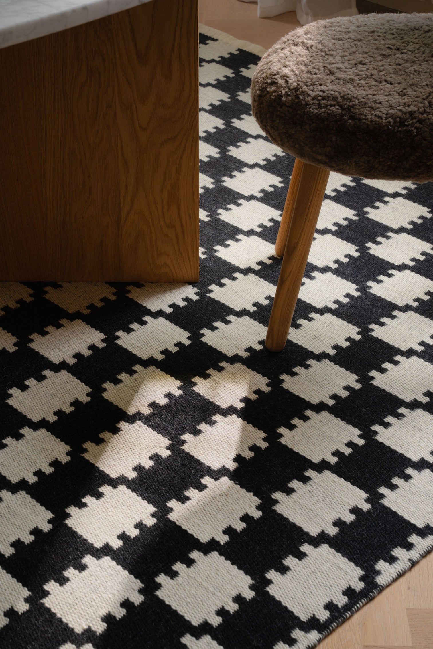 Custom-sized Rug VK-5 – NORDICMODERN